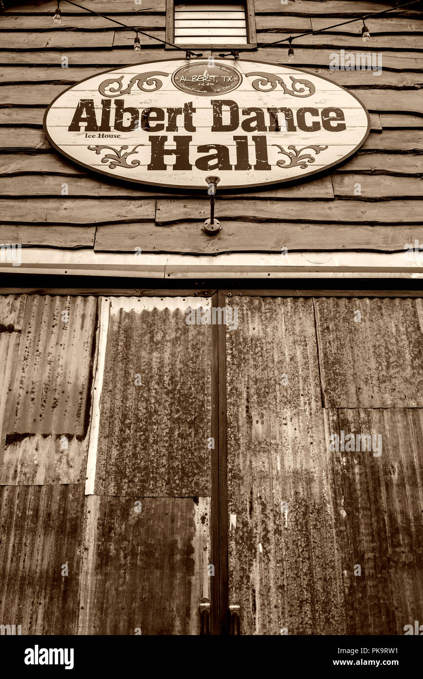 Rustic barn dance hi-res stock photography and images - Alamy