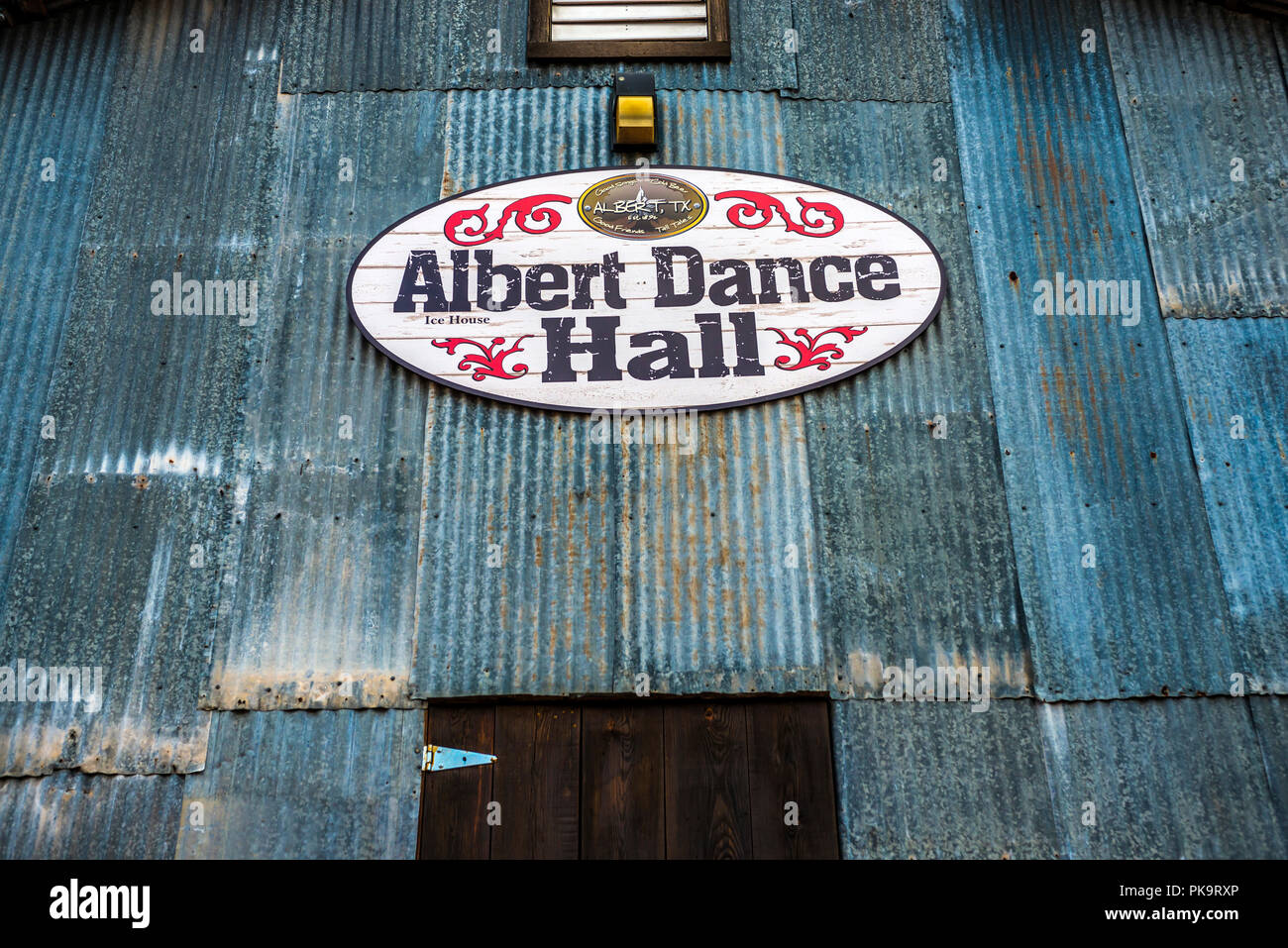 Rustic barn dance hi-res stock photography and images - Alamy