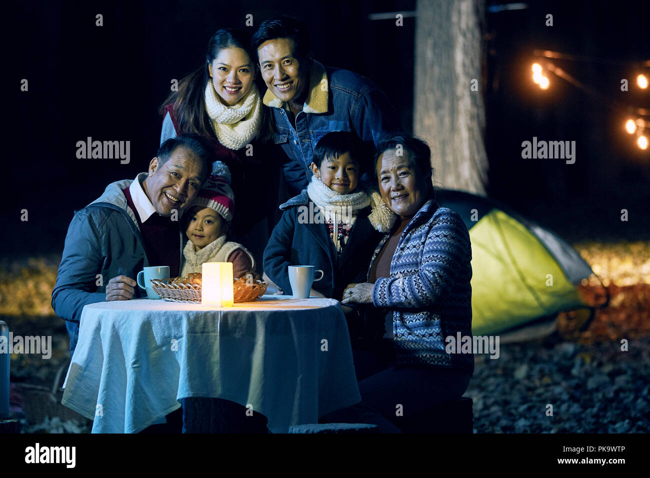 Happy family outdoor outing Stock Photo - Alamy