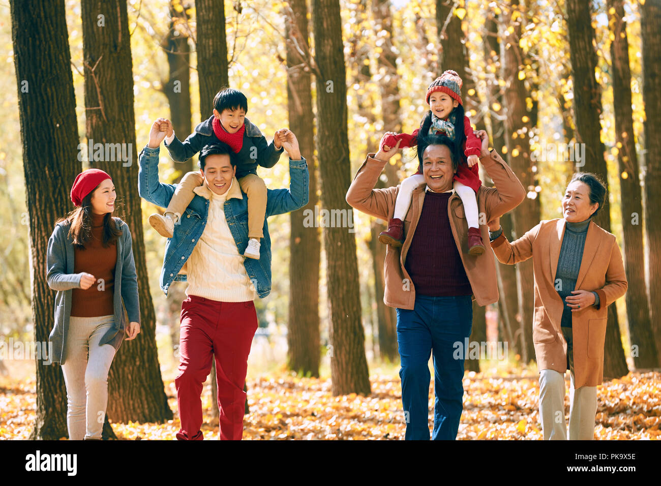 Happy family outdoor outing Stock Photo - Alamy