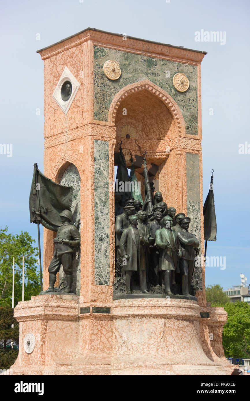 Statue at Taksim Square, Istanbul, Turkey Stock Photo - Alamy