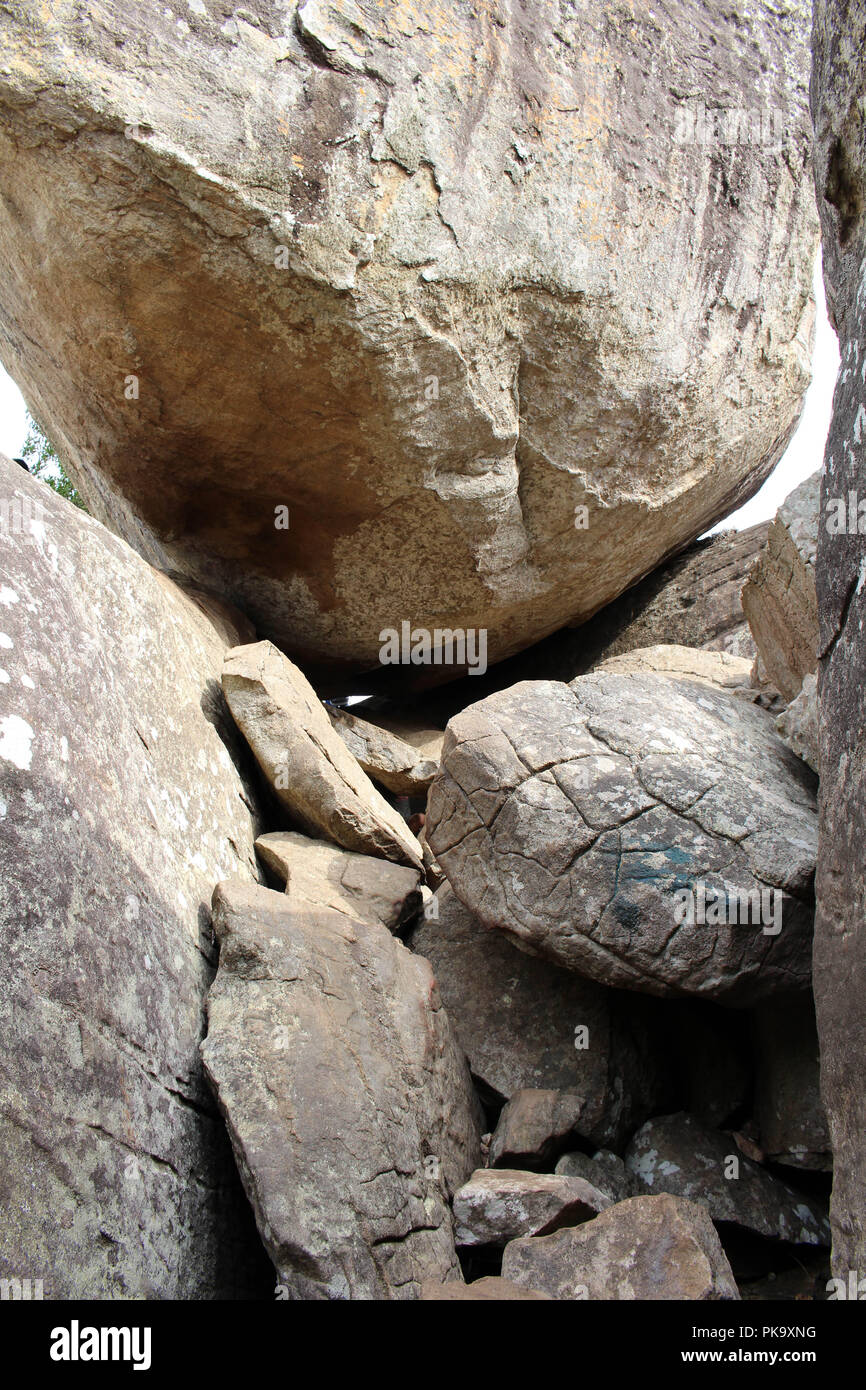 Big rocks before you reach the top of Pidurangala Rock to see Sigiriya ...