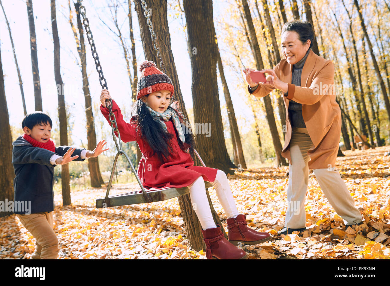 Happy family outdoor outing Stock Photo - Alamy