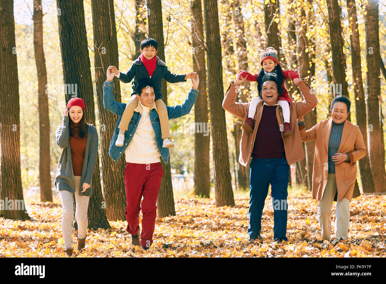 Happy family outdoor outing Stock Photo - Alamy