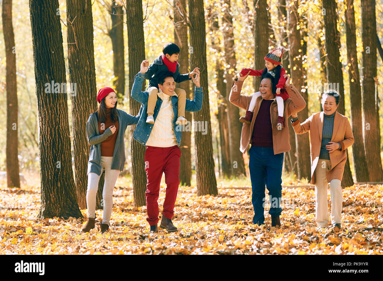 Happy family outdoor outing Stock Photo - Alamy