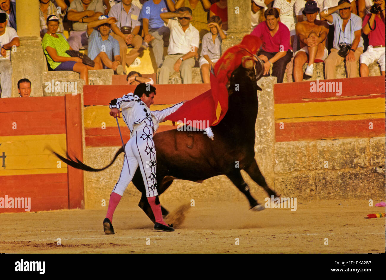 Traditional spanish matador bullfighter hi-res stock photography and ...