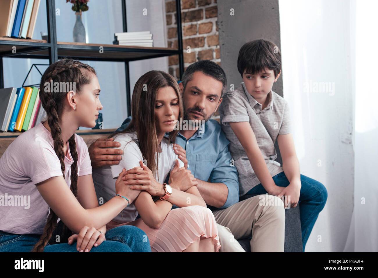 Parents cheering kids hi-res stock photography and images - Alamy