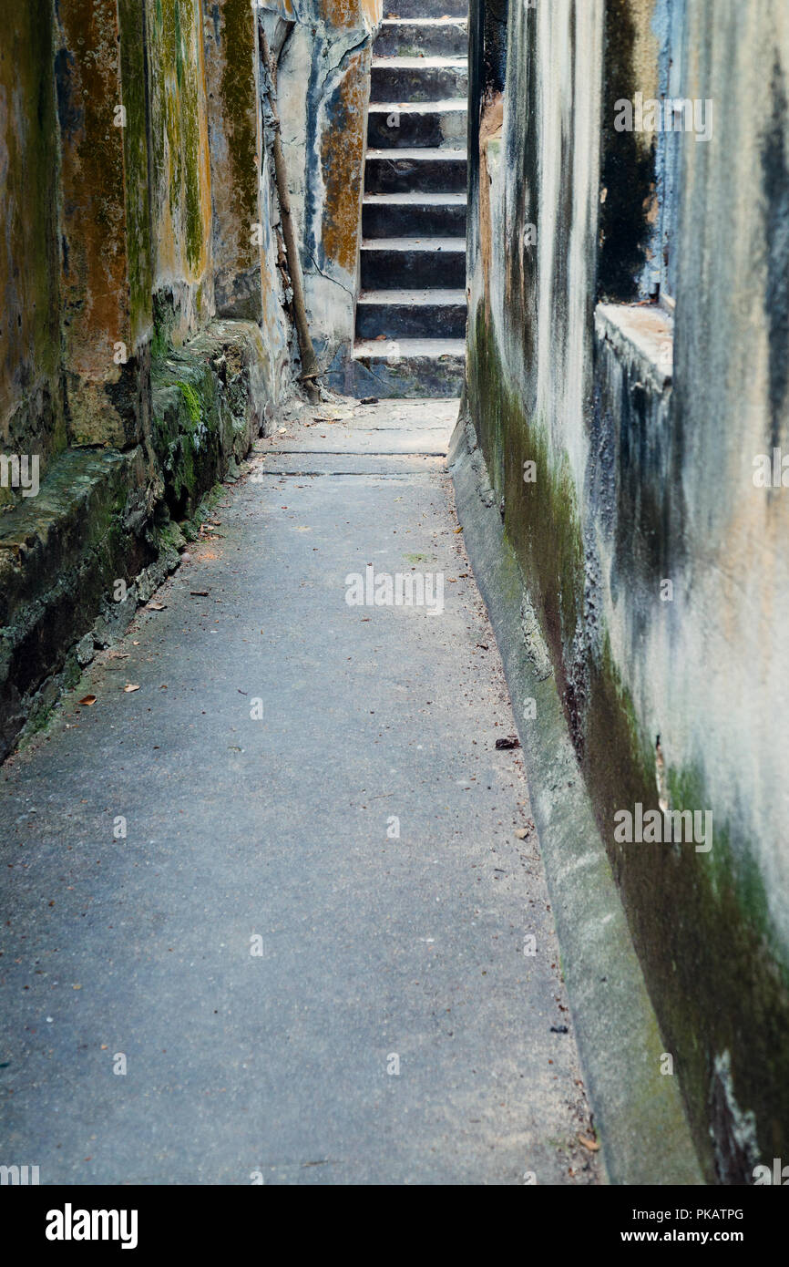 Stairs and narrow street, dangerous back alley Stock Photo - Alamy