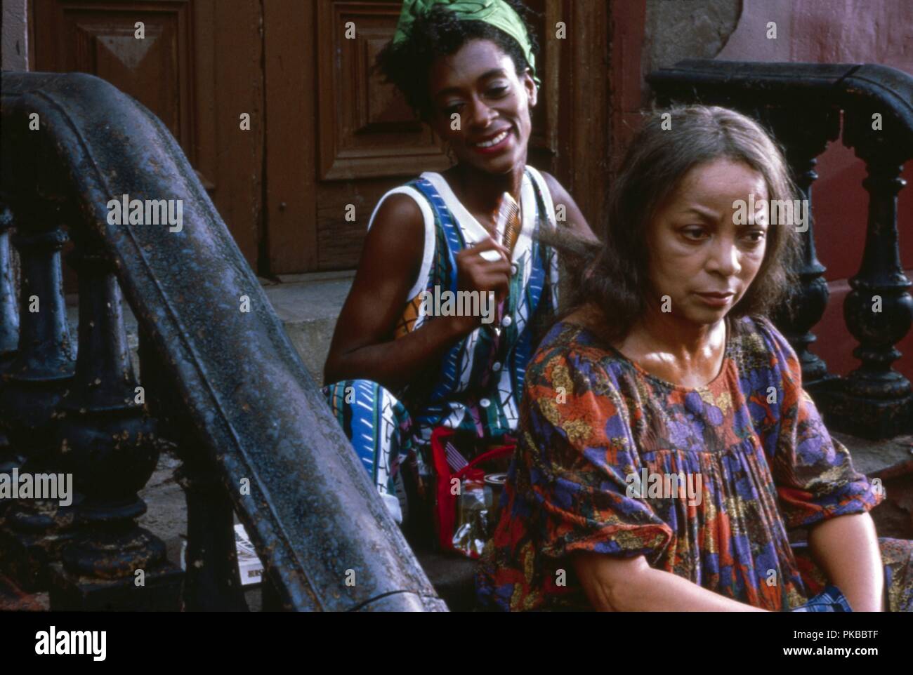 Do the right thing Year : 1989 USA Director : Spike Lee Joie Lee, Ruby Dee Stock Photo - Alamy