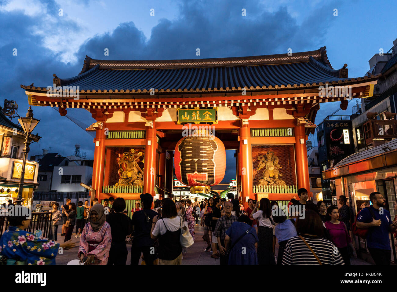 Kaminarion ( thunder gate ), Sensoji Temple, Asakusa, Taito-Ku, Tokyo ...