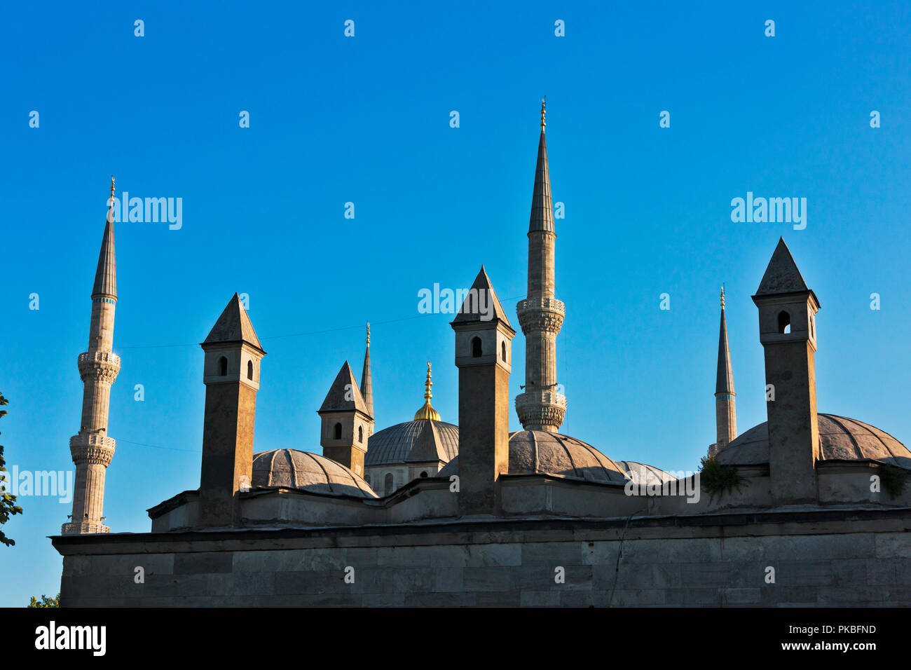 Spire building hi-res stock photography and images - Alamy