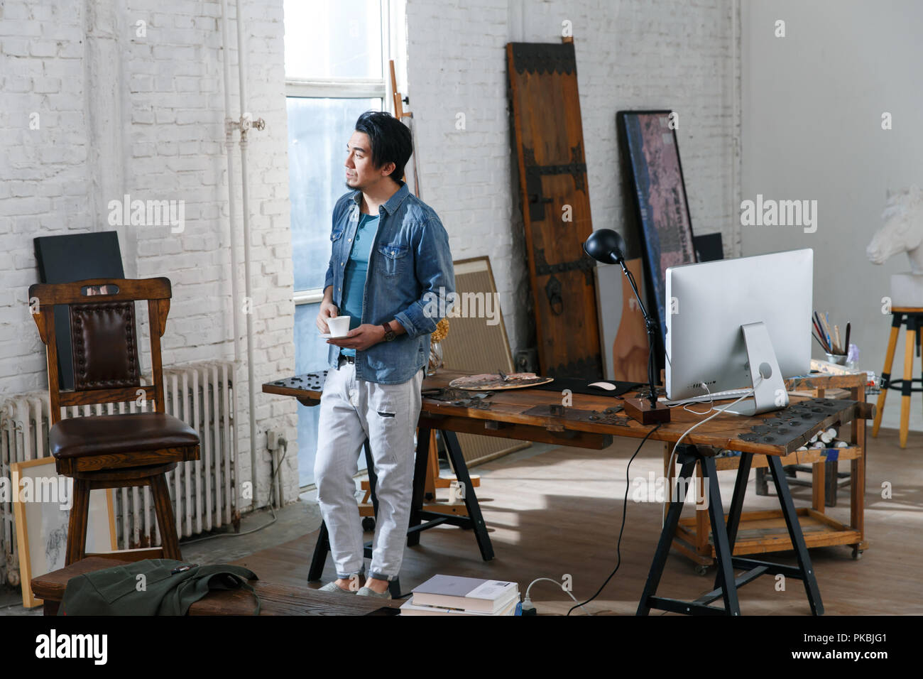 Artists in the studio Stock Photo - Alamy