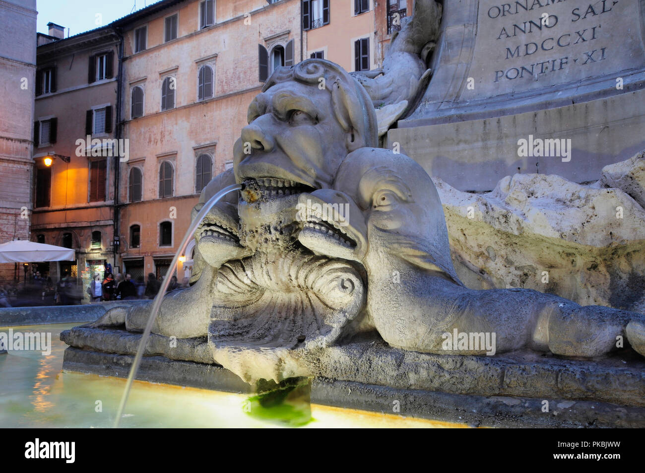Italy, Lazio, Rome, Centro Storico, Pantheon, fountain at night, Piazza ...