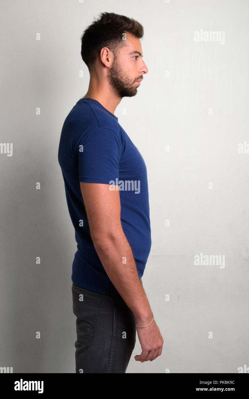 Bearded man profile hi-res stock photography and images - Alamy