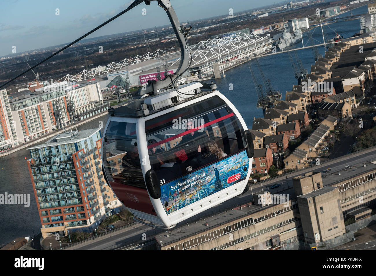 Thames Cable Cars Stock Photo - Alamy