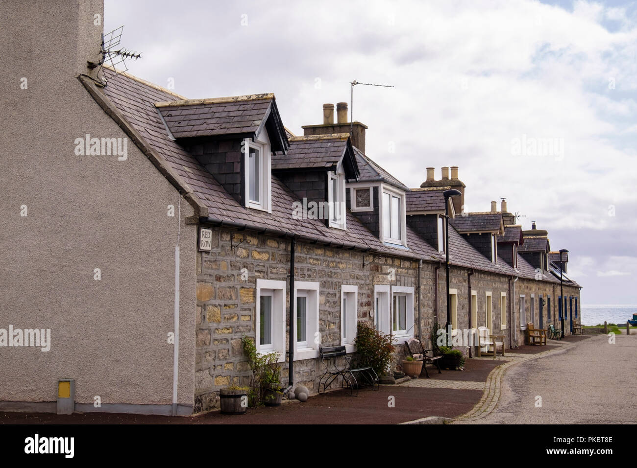 Traditional scottish houses hi-res stock photography and images - Alamy