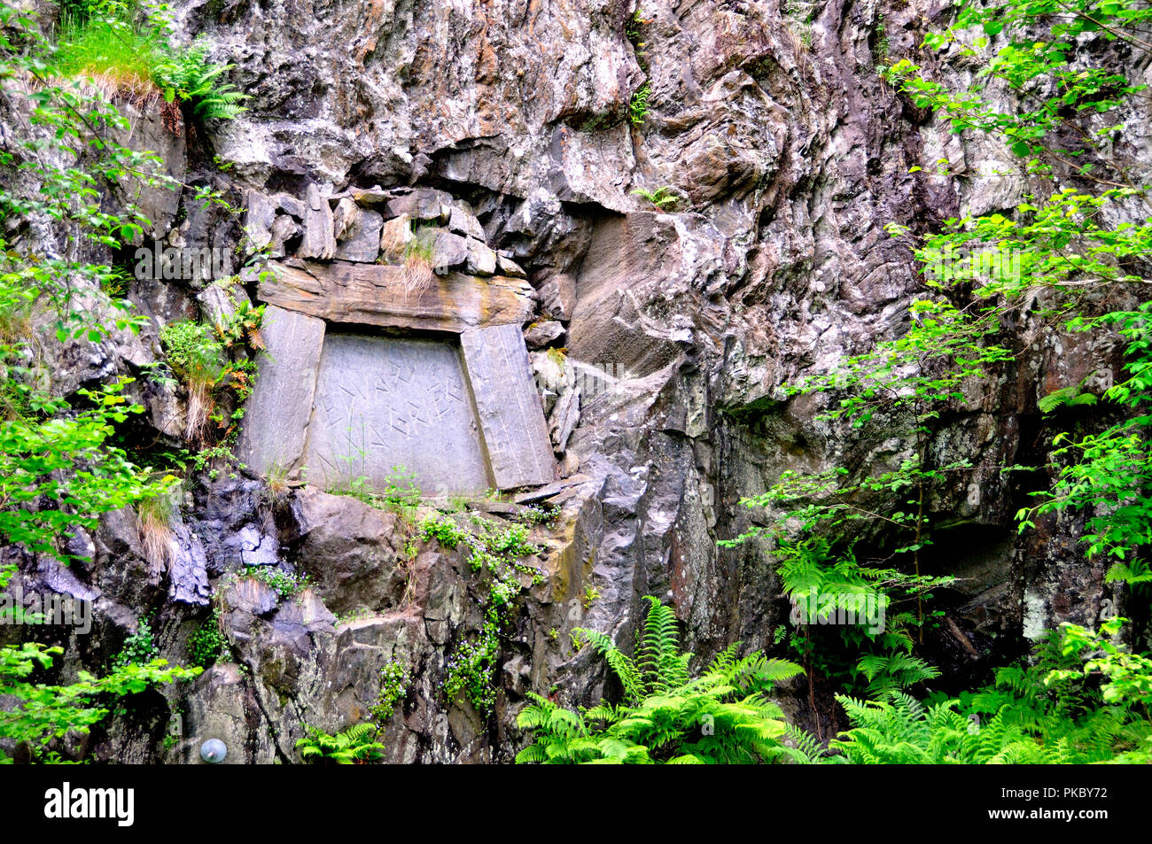 Edvard Grieg's grave beside the fat lake in Hardangerfjord Norway Stock ...