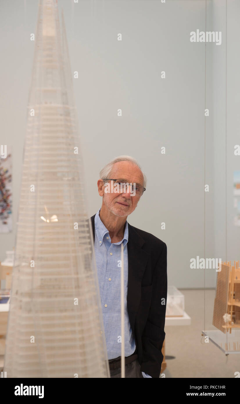 Renzo piano designer hi-res stock photography and images - Alamy