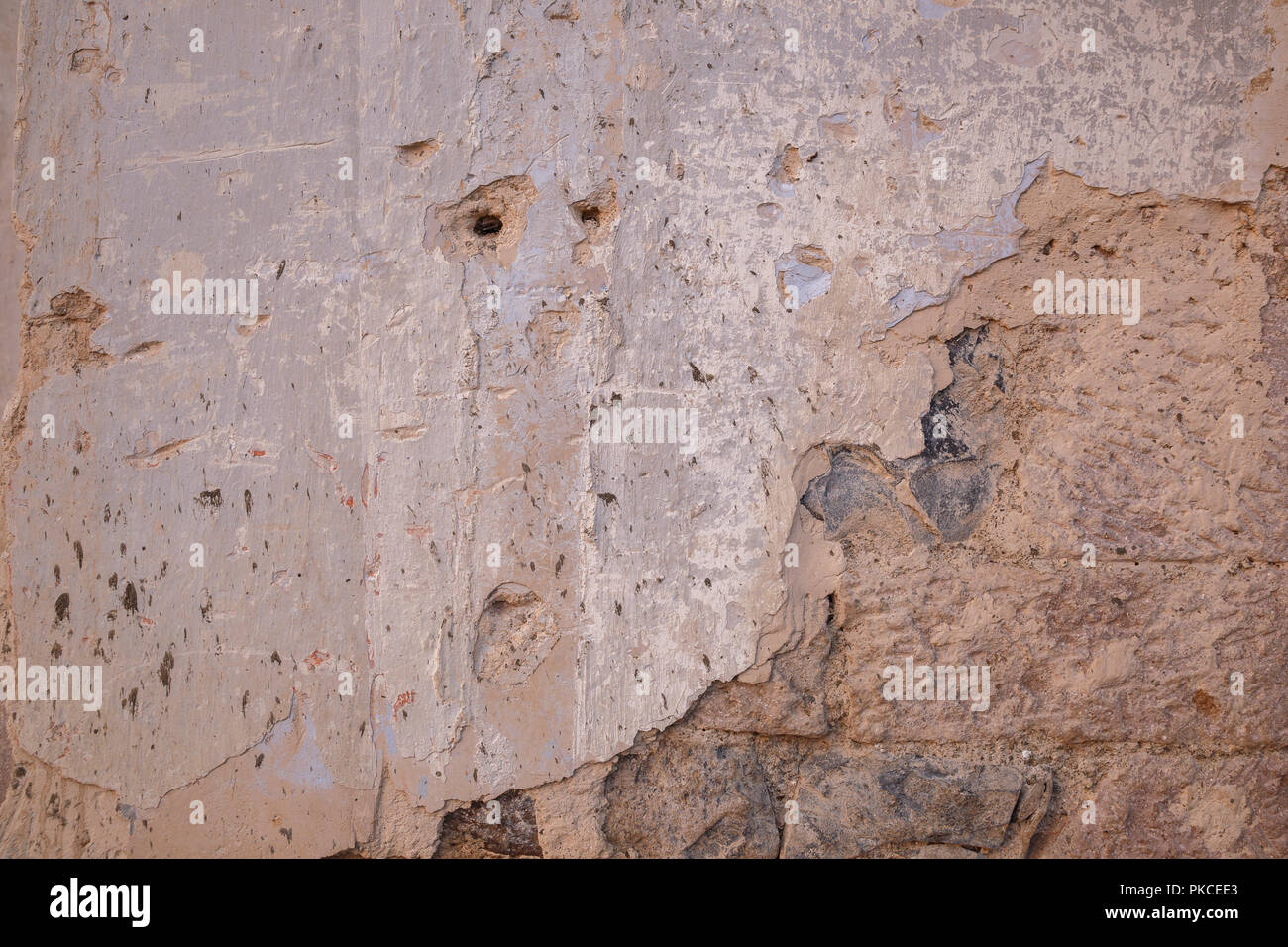 Texture of plaster of an old wall of the house Stock Photo - Alamy