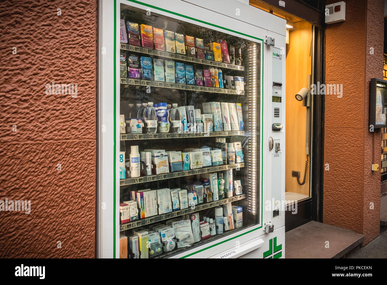 Pharmacy vending machine hi-res stock photography and images - Alamy