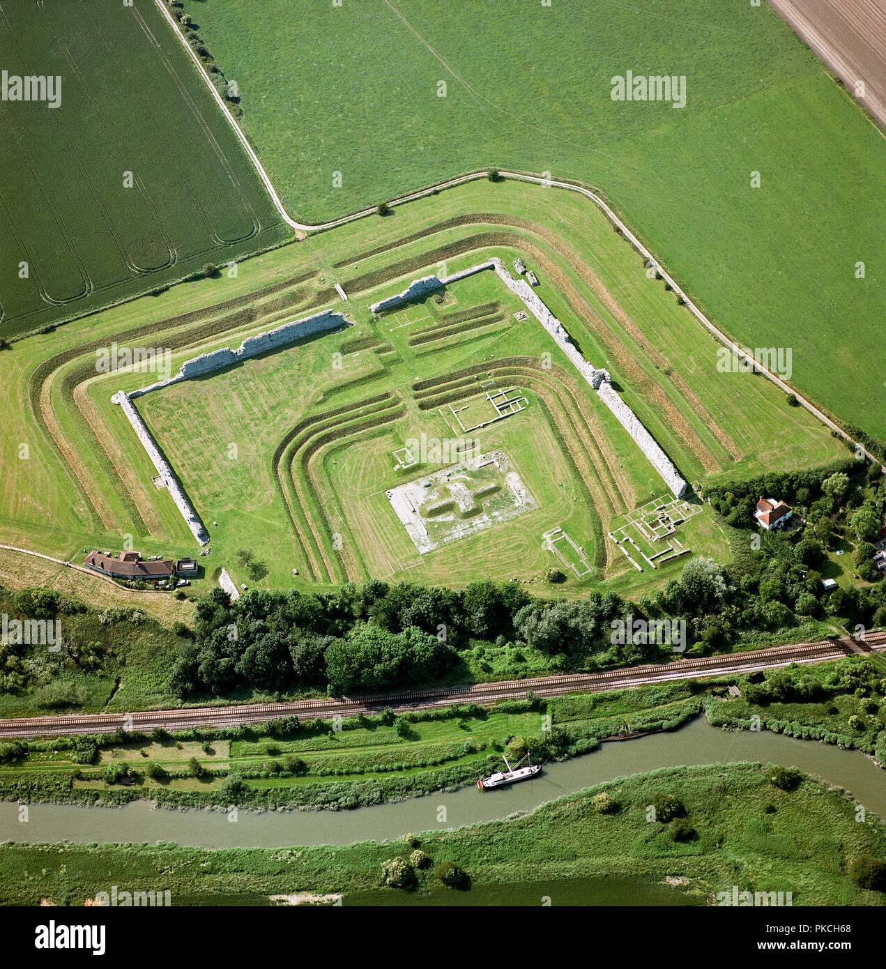Richborough Roman Fort, near Sandwich, Kent, 2007. Artist: Historic ...