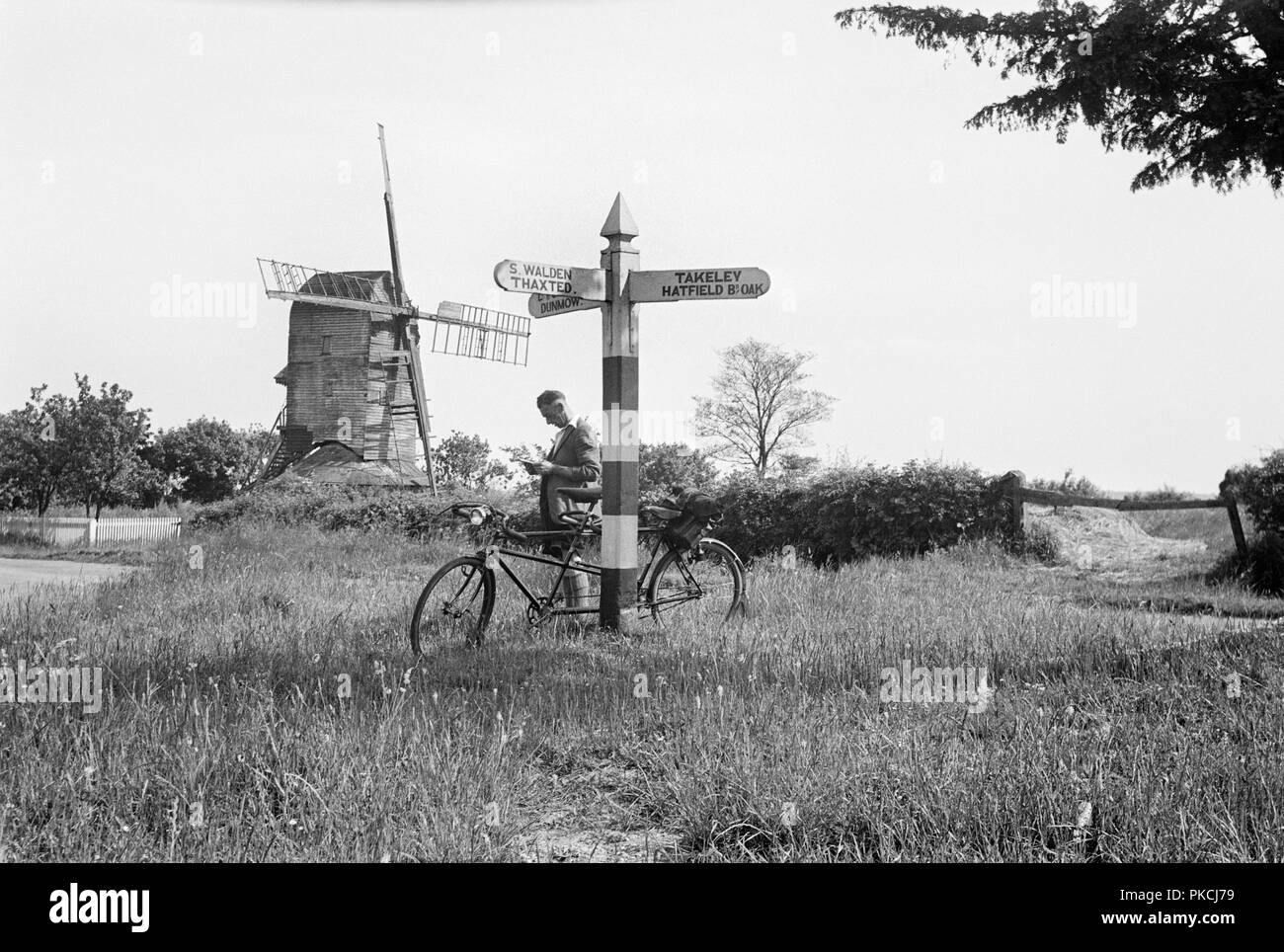 Mill Green, Broxted, Essex, 1930s. Artist: HES Simmons Stock Photo - Alamy