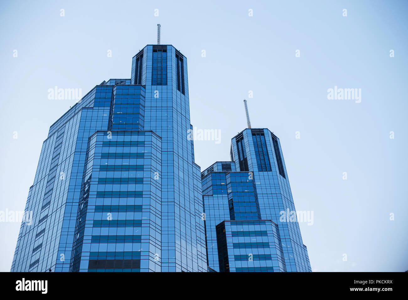 Modern glass skyscraper Stock Photo - Alamy