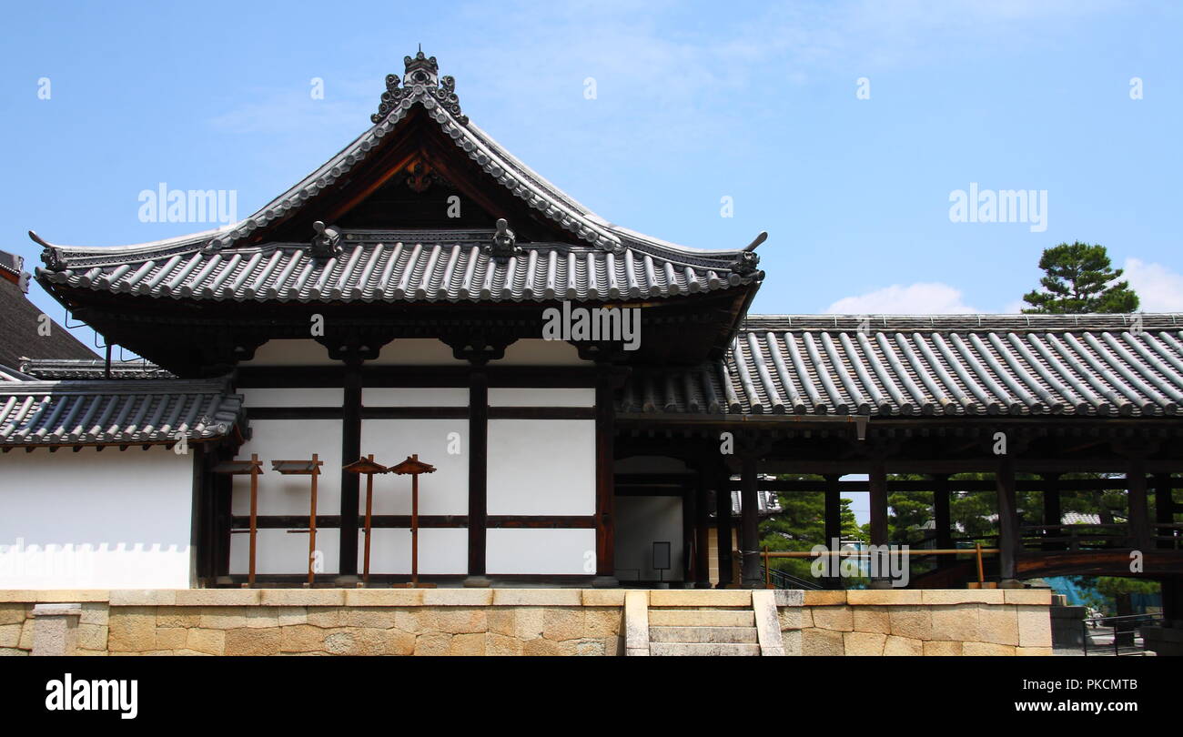 Japanese architecture in Kyoto Stock Photo - Alamy
