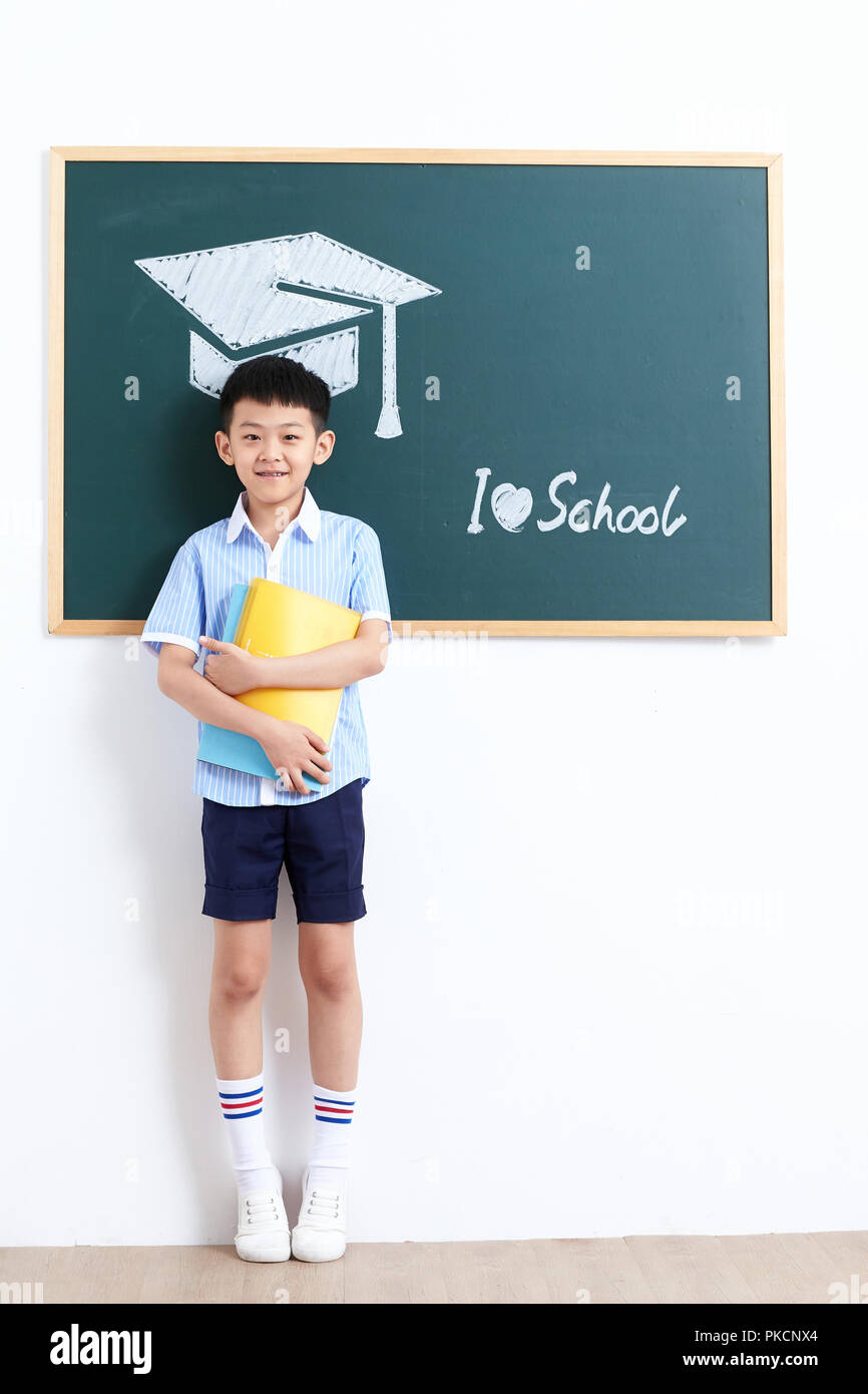 Primary school boy hi-res stock photography and images - Alamy