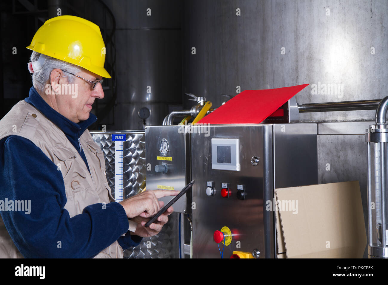 repairman at maintenance work Stock Photo - Alamy