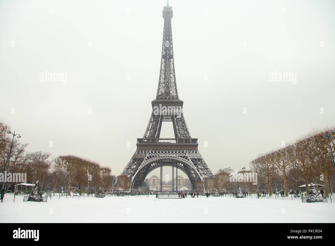 Eiffel tower in the snowy Paris Stock Photo - Alamy