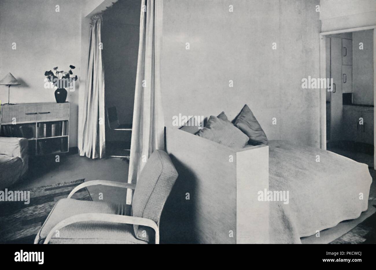 Isokon interior hi-res stock photography and images - Alamy