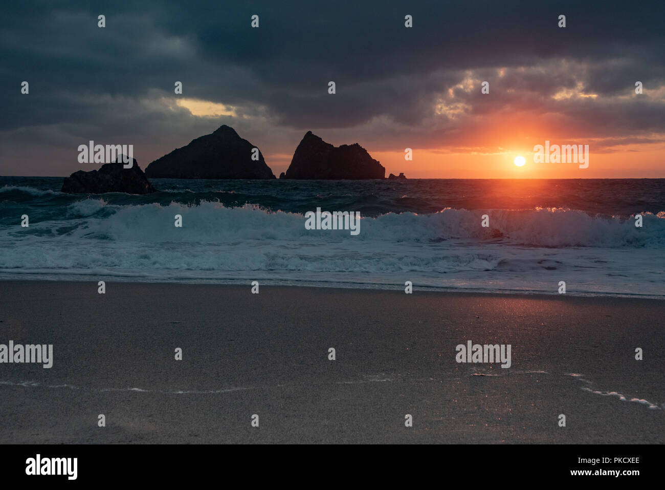 Gul rocks hi-res stock photography and images - Alamy