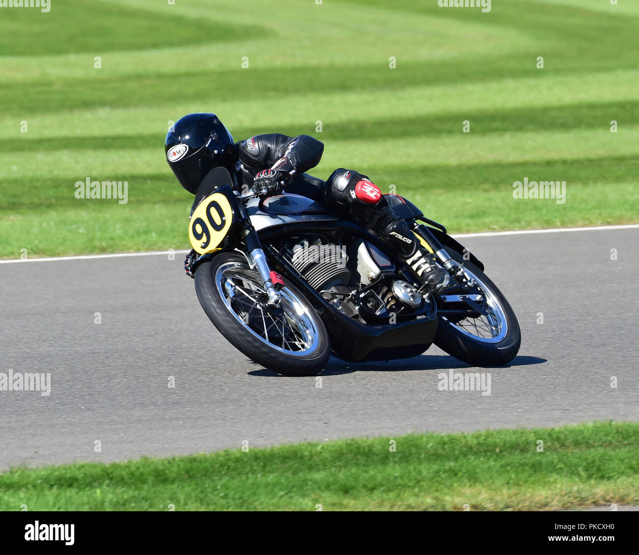 Gary Johnson, Sam Clews, Manx Norton, Barry Sheene Memorial Trophy ...
