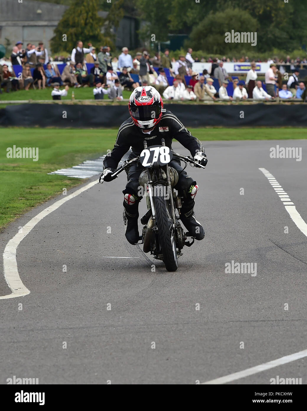 Ewan Cameron, Scott Smart, Brough Superior SS100 Racing, Barry Sheene ...