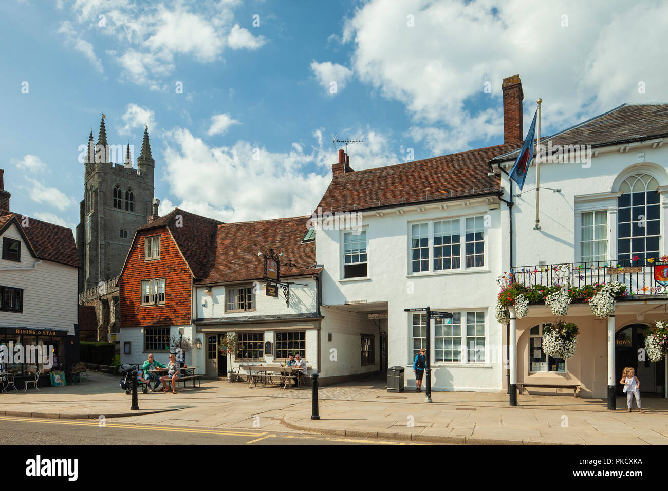 Uk kent tenterden high street hi-res stock photography and images - Alamy