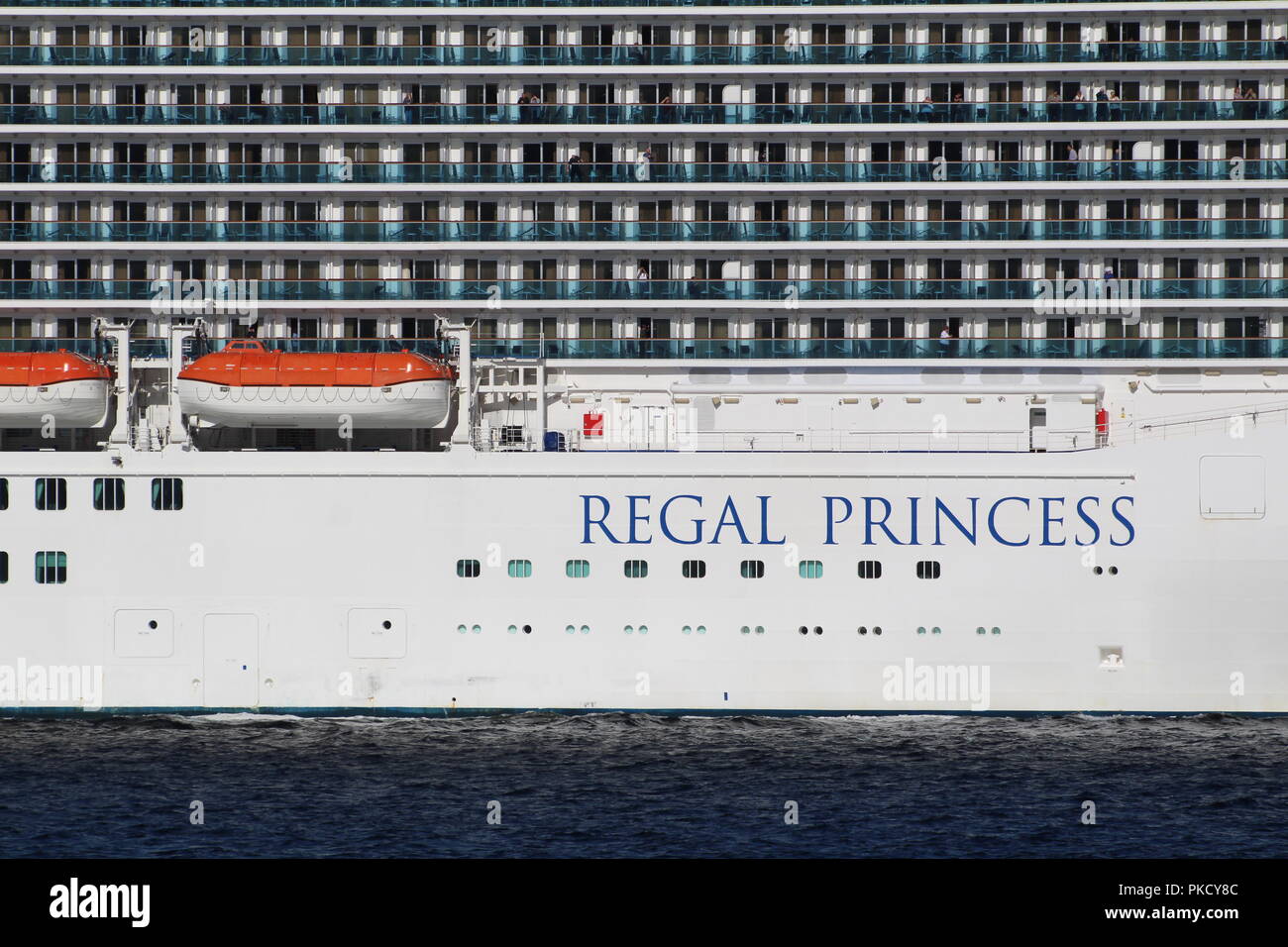 MS Regal Princess, Royal-class luxury cruise ship operated by Princess ...