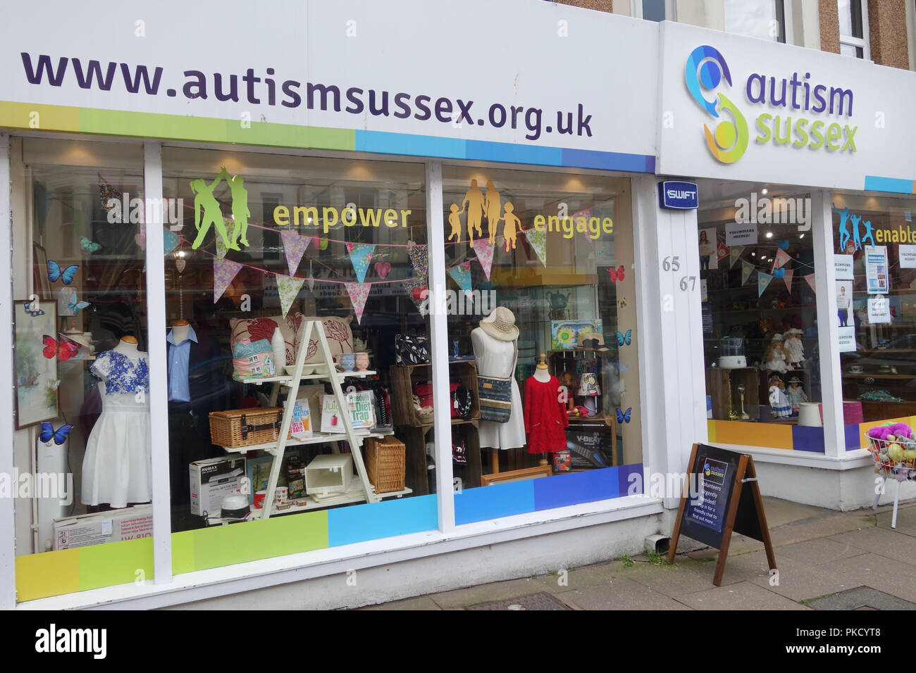 Charity shop interior hi-res stock photography and images - Alamy