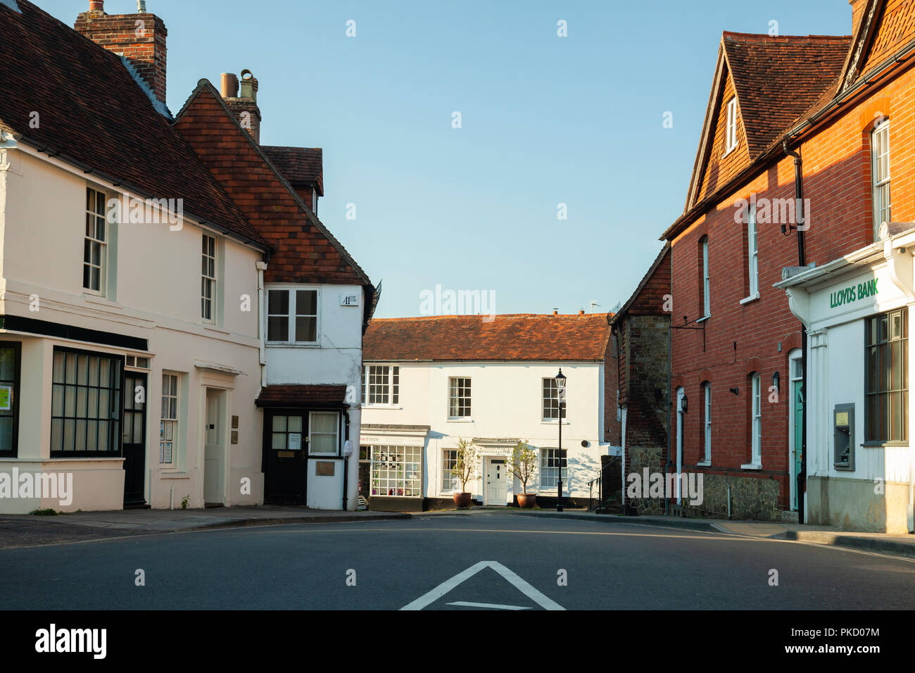 Summer afternoon in Midhurst, West Sussex, England Stock Photo - Alamy