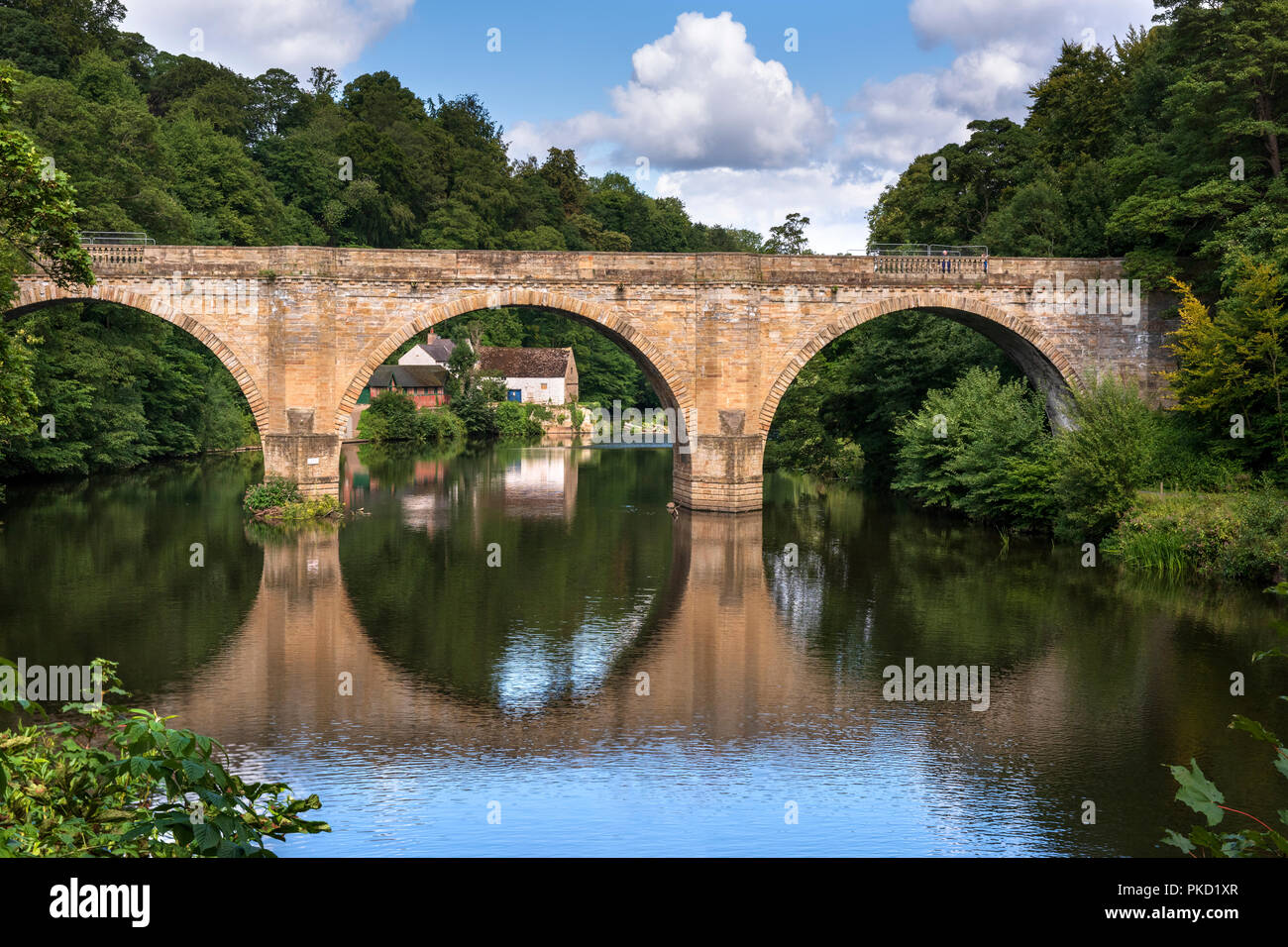 Prebends Bridge over the River Wear in Durham England Stock Photo - Alamy