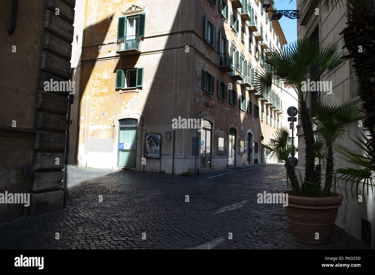 old buildings in an alley of the Rome historic centre Stock Photo - Alamy
