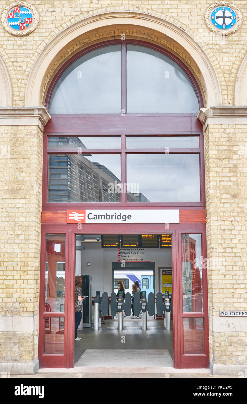 Cambridge railway hi-res stock photography and images - Alamy
