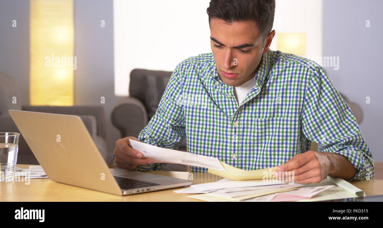 Man handling the bills Stock Photo - Alamy