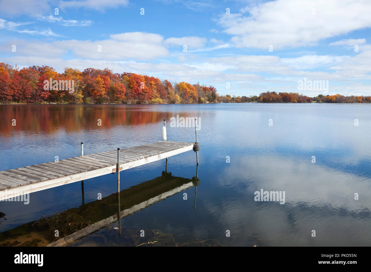 Lake dock minnesota hi-res stock photography and images - Alamy