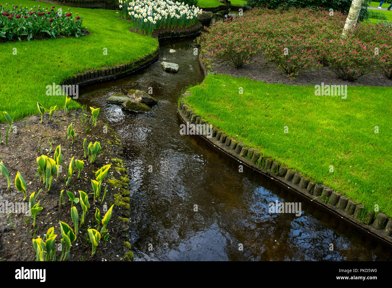 Landscaped garden path made hi-res stock photography and images - Alamy