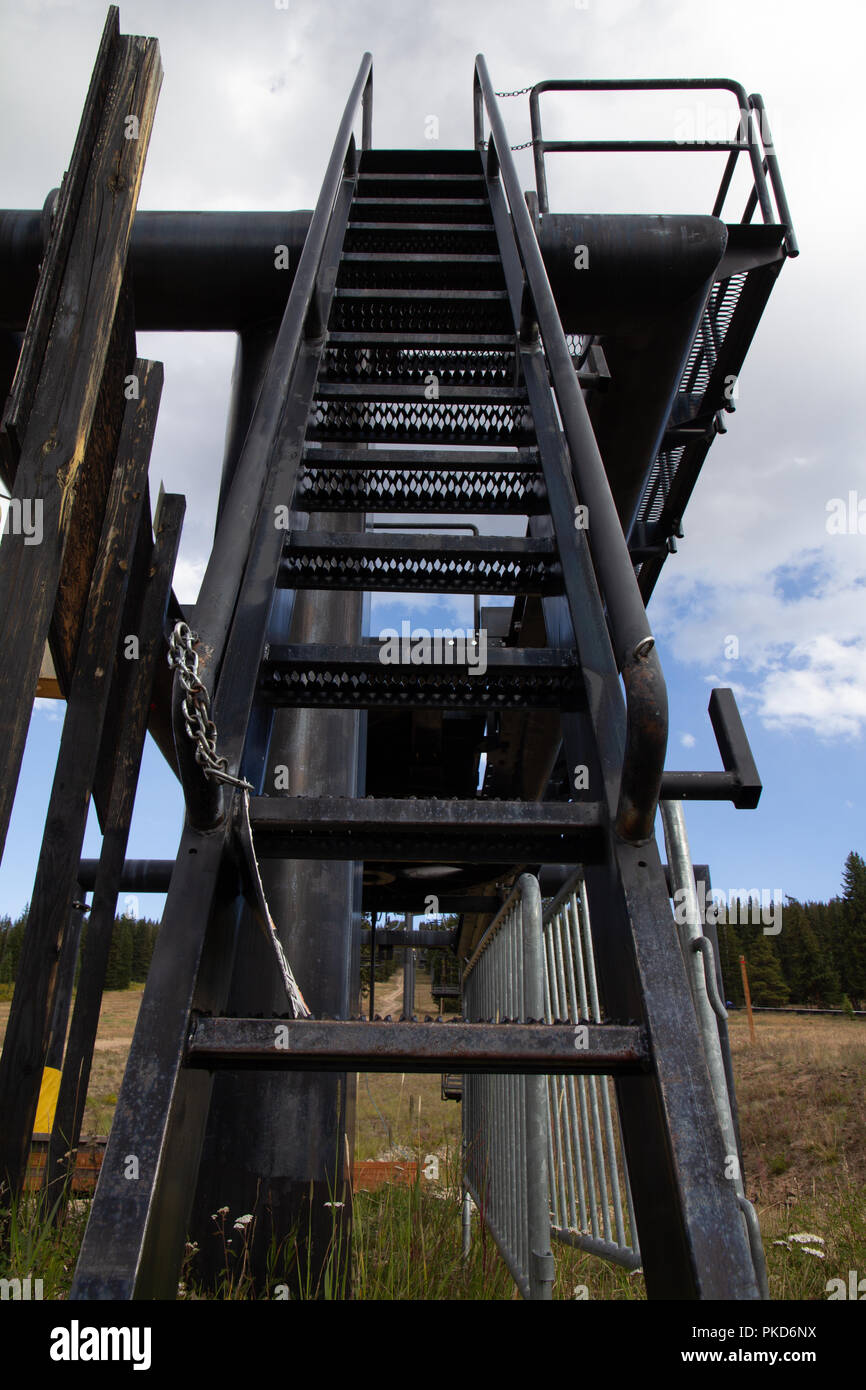 Without railing hi-res stock photography and images - Alamy