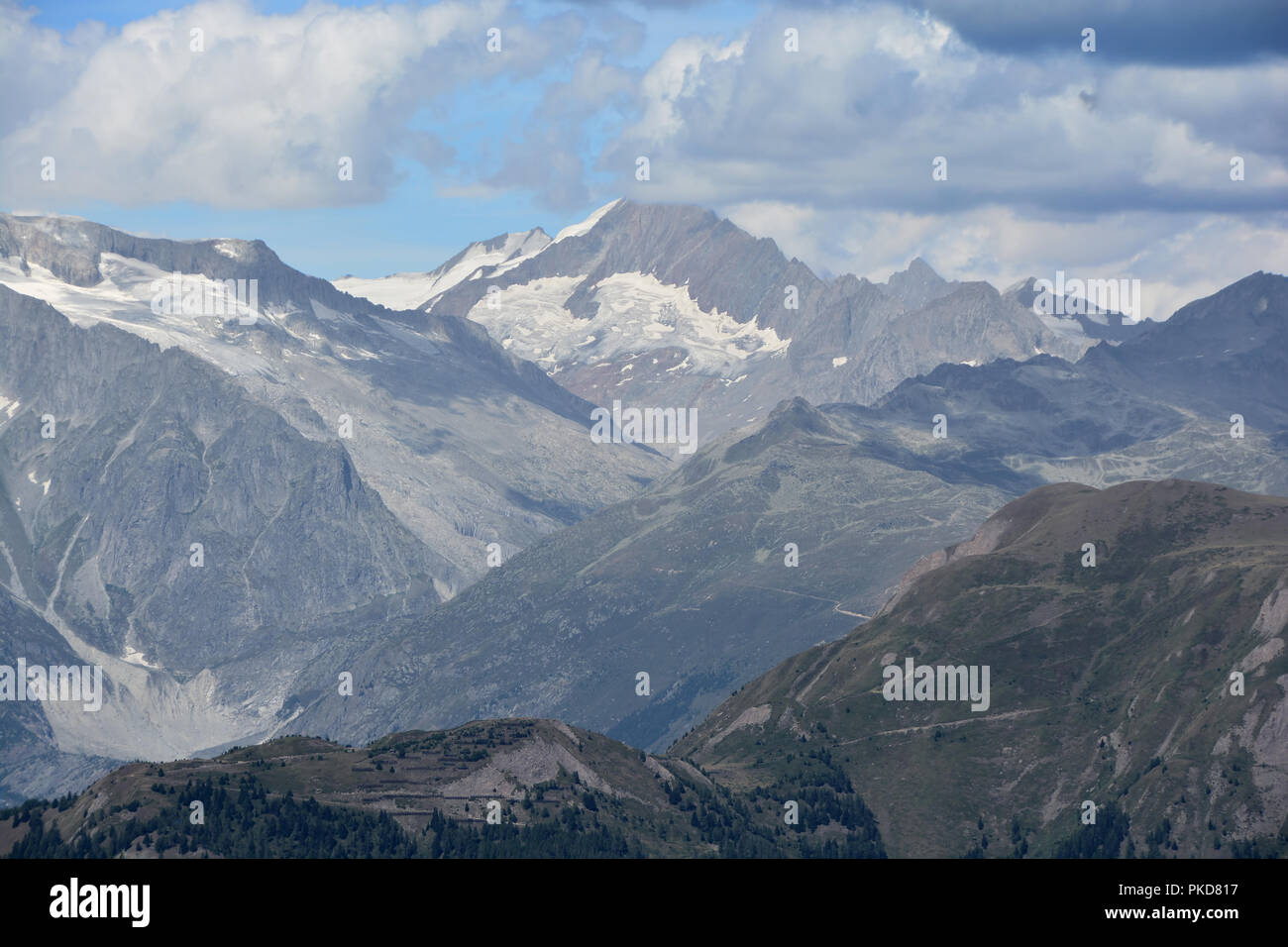 Swiss italian border hi-res stock photography and images - Alamy