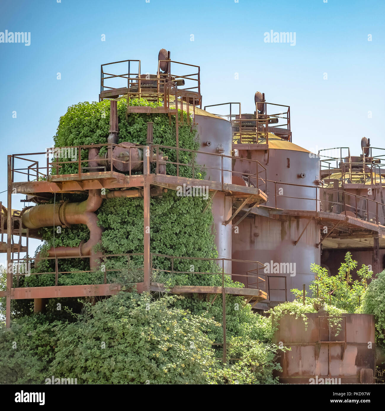 Abandoned storage units at Gas Works Park Seattle Stock Photo - Alamy