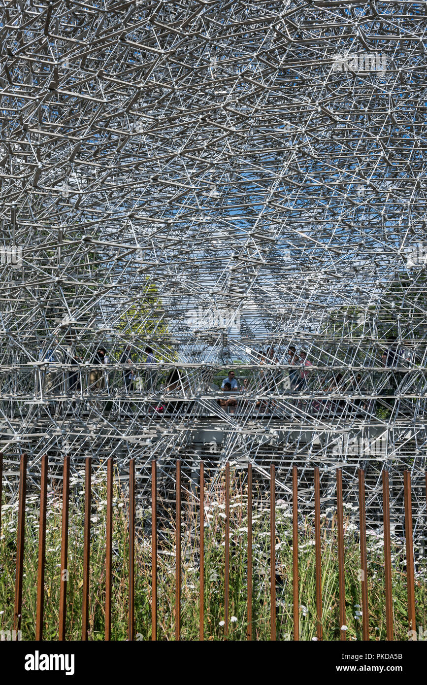 The Hive, Kew Gardens - Created by artist Wolfgang Buttress Stock Photo ...