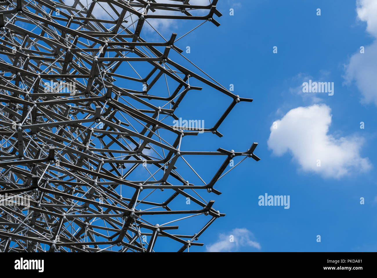 The Hive, Kew Gardens - Created by artist Wolfgang Buttress Stock Photo ...